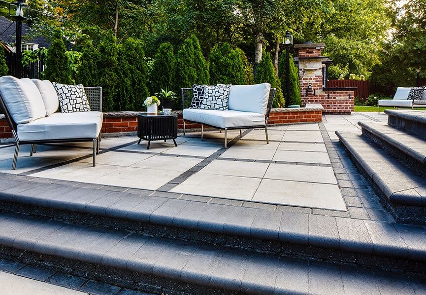 Techo-Bloc Bullnose Cap, in Onyx Black Color, 2-3/8" W x 5-7/8" H x 12 ...