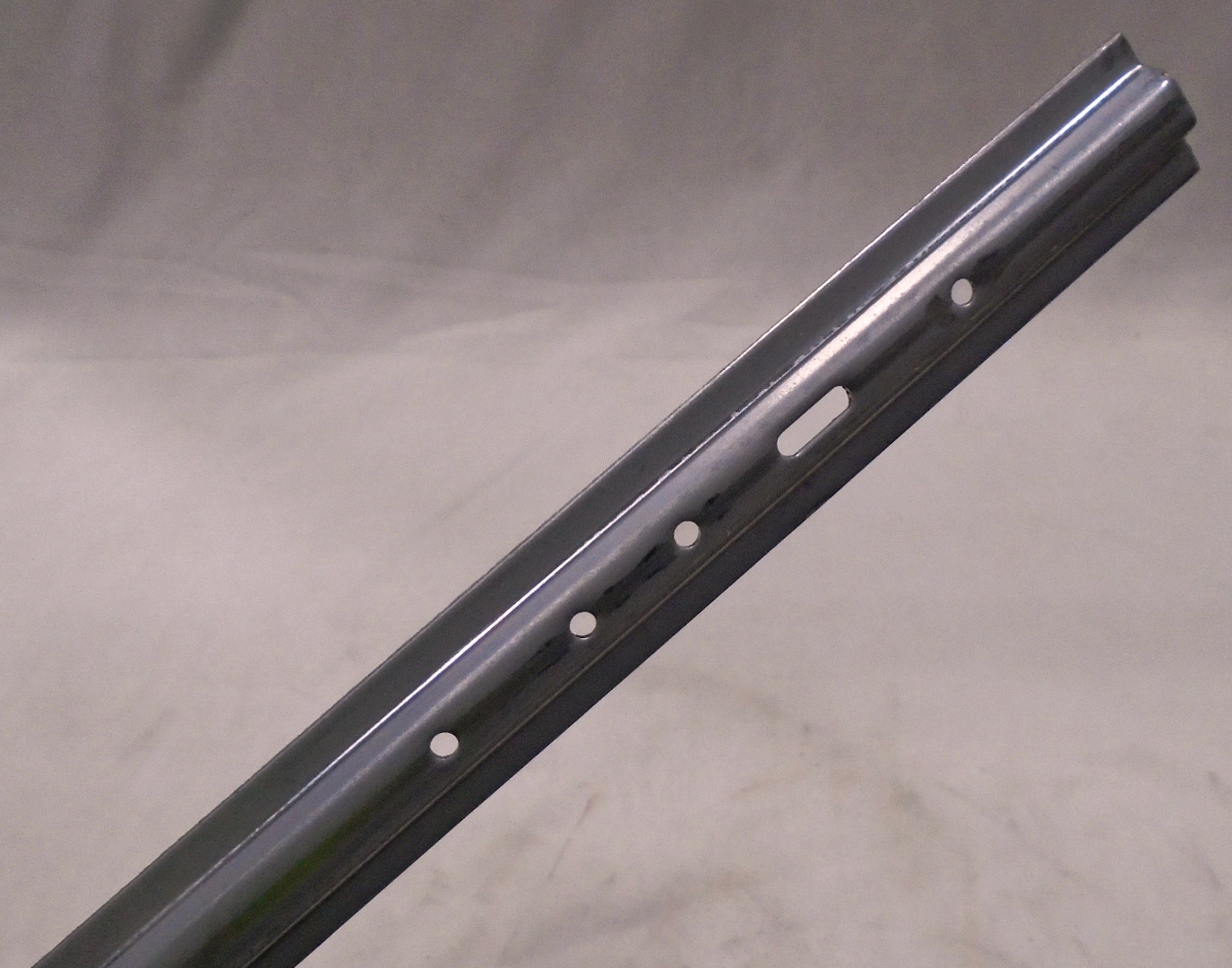 Certainteed Foundation Form-A-Drain Metal Grade Stake, 30" L, Box of ...